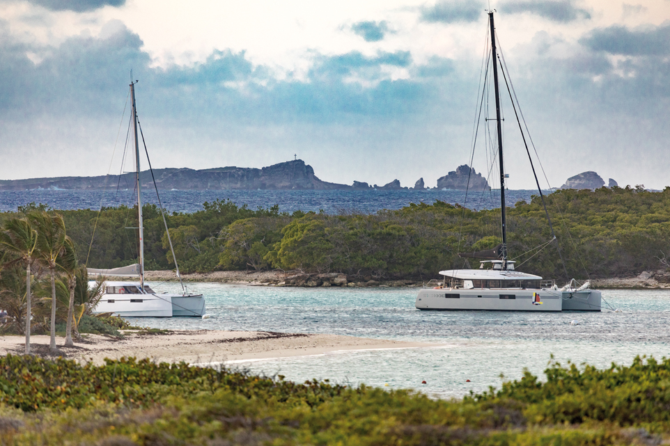 Cat’Leya : un coup de cœur pour Petite-Terre - - Océan Atlantique ...