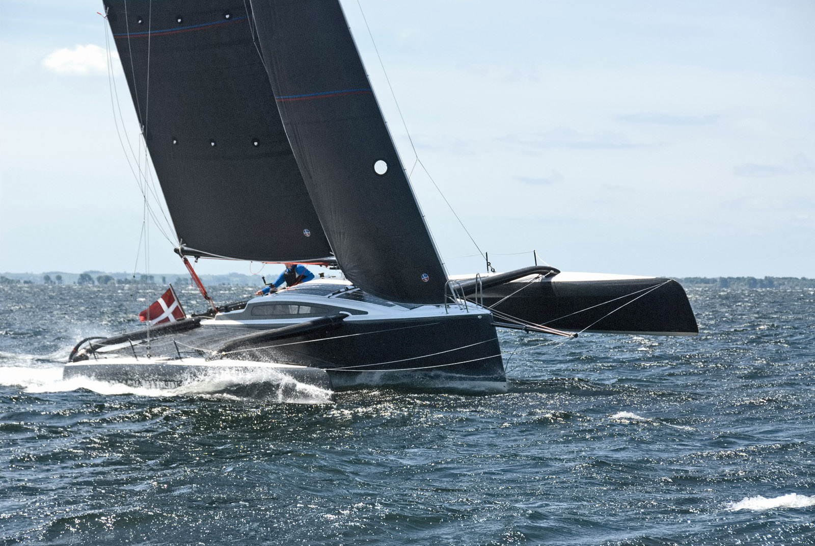 Marlin 33 - Un trimaran 100% carbone - Multicoque - Multicoques Mag