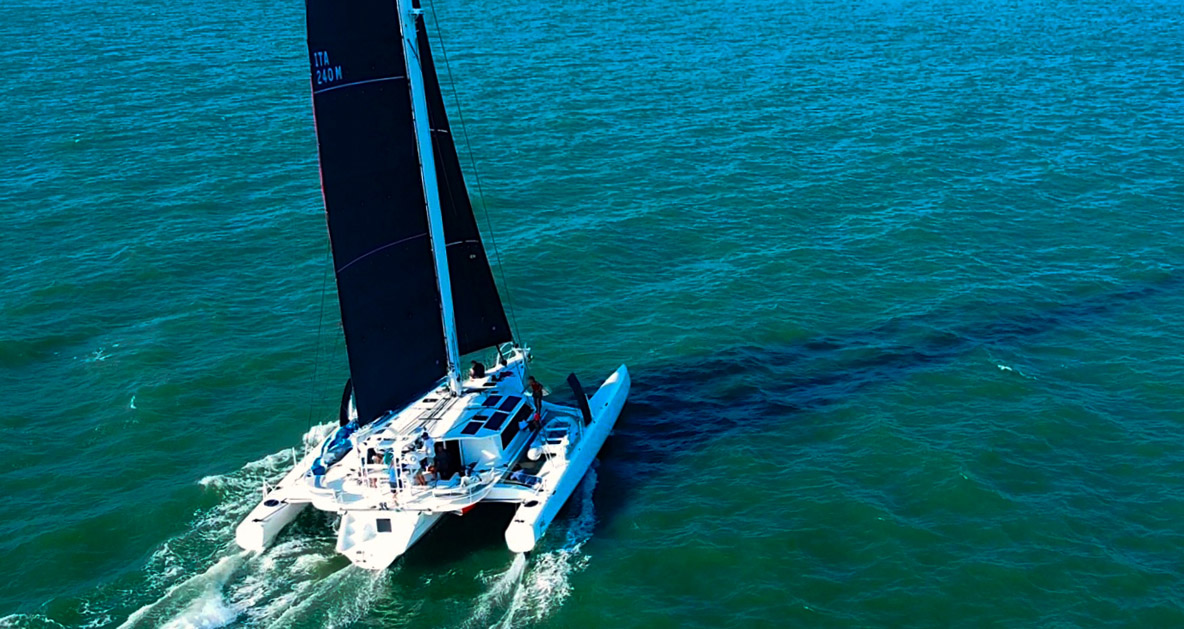 Rapido 53XS - Une pointe à 24 nœuds lors des premiers essais ...