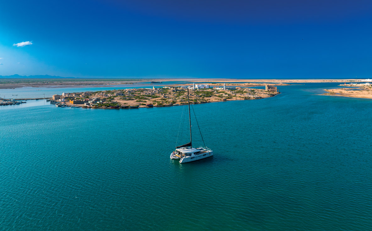 Cat’Leya - Traversée tendue en mer Rouge - Voyage - Multicoques Mag