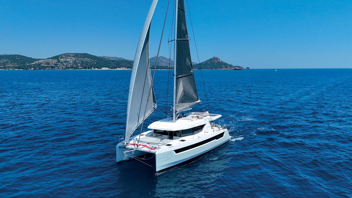 Leopard 46 Electric Drive - 24 heures à bord pour un test Forever Green ...