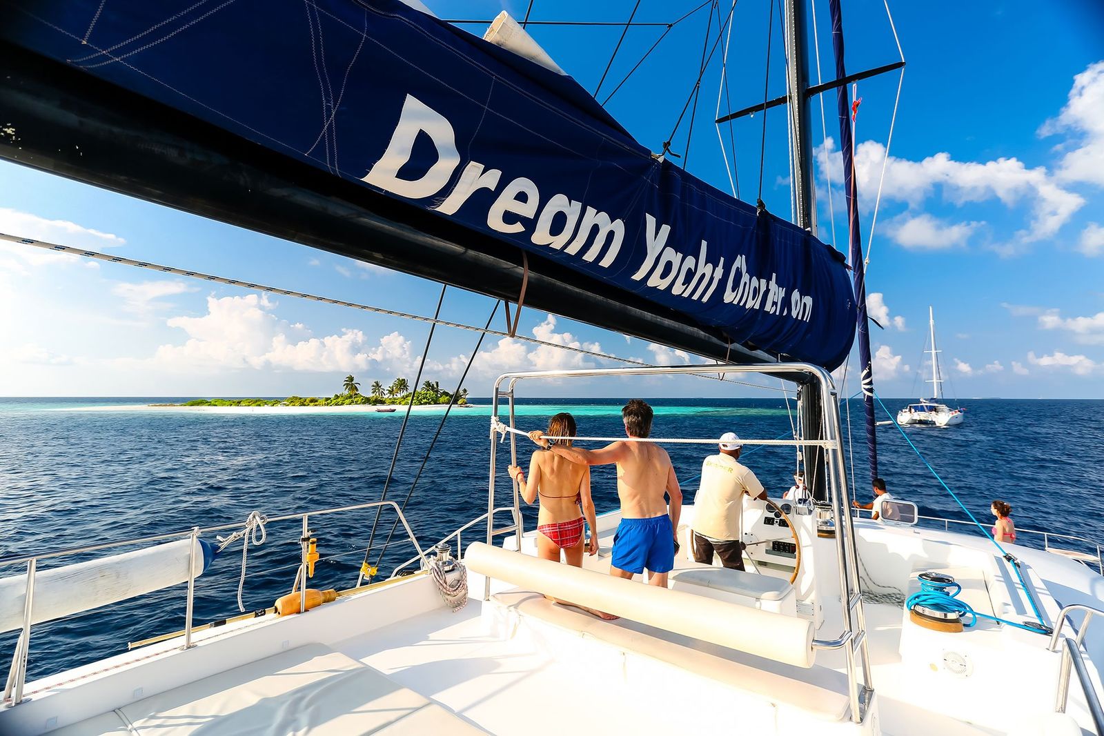 Location avec skipper - SamBoat choisit Capt'n Boat - Location ...