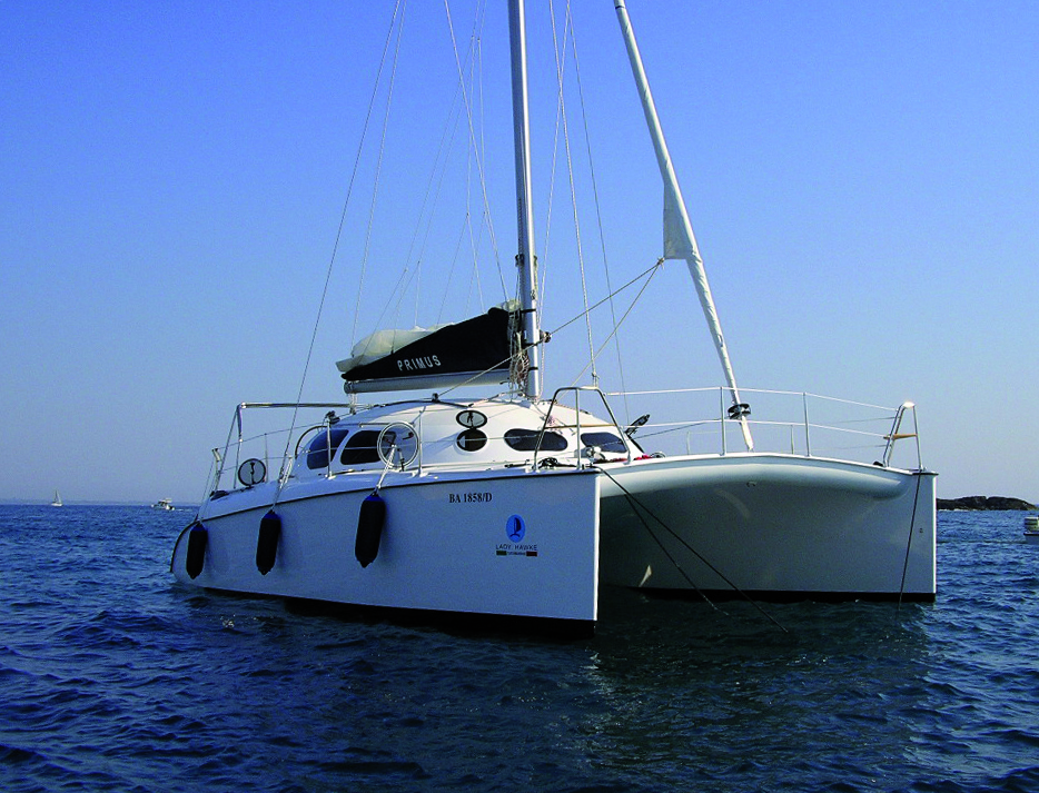 Multihull Marina présente le Lady Hawke 33 à La Ciotat - - Catamaran ...