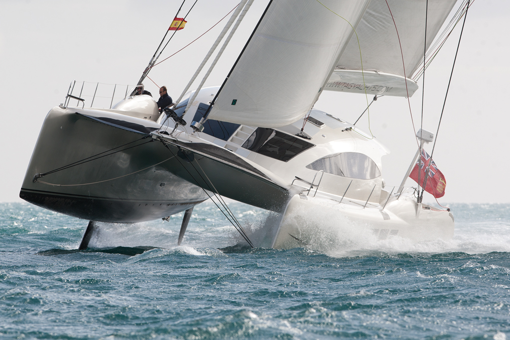 Vidéo de l'essai du Tag 60 - - Catamaran - Multicoques Mag